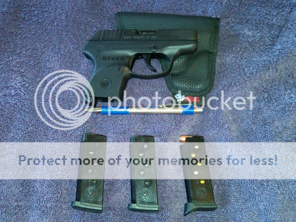 SCAR 17 FDE , Benelli M-4, Rugger LCP .380 - FiveseveNForum.com